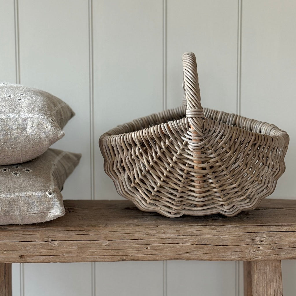Oval Trug Hoop Handle – Cowshed Interiors
